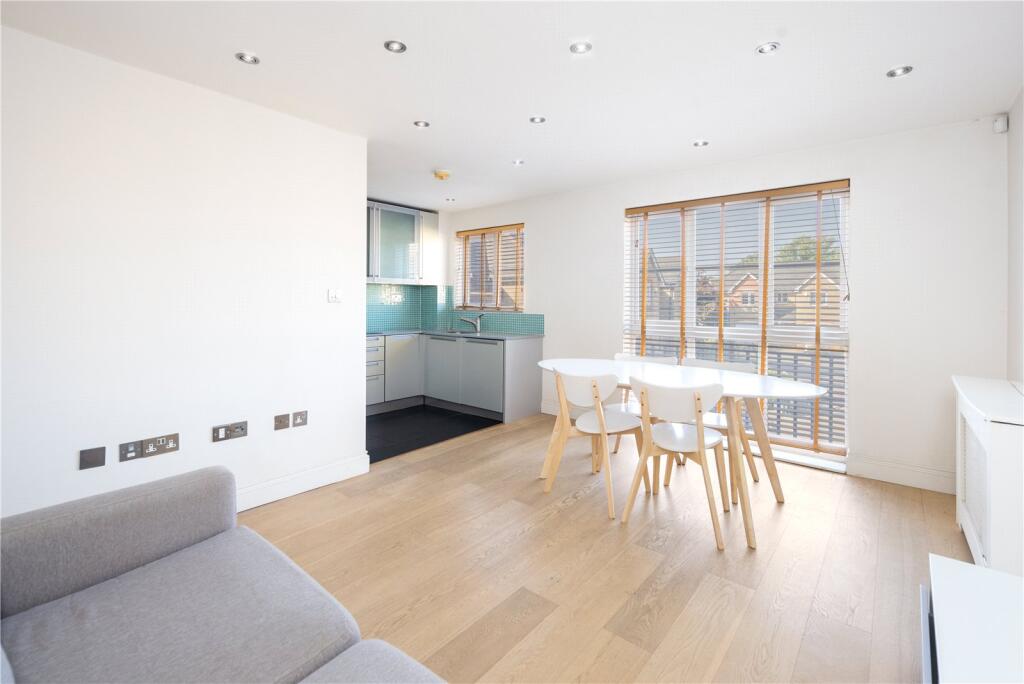 2 Bedroom Flat For Sale In Joseph Hardcastle Close, London, SE14 - Keatons